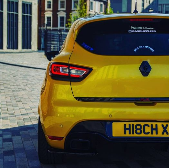 Liquid yellow Renault Clio RS with some 3D gel plates – Crystal Plates