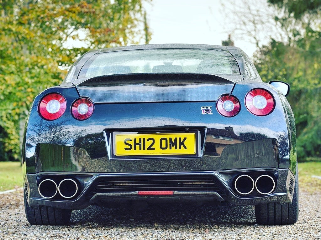 Larger rear plate for this Nissan GTR R35 – Crystal Plates