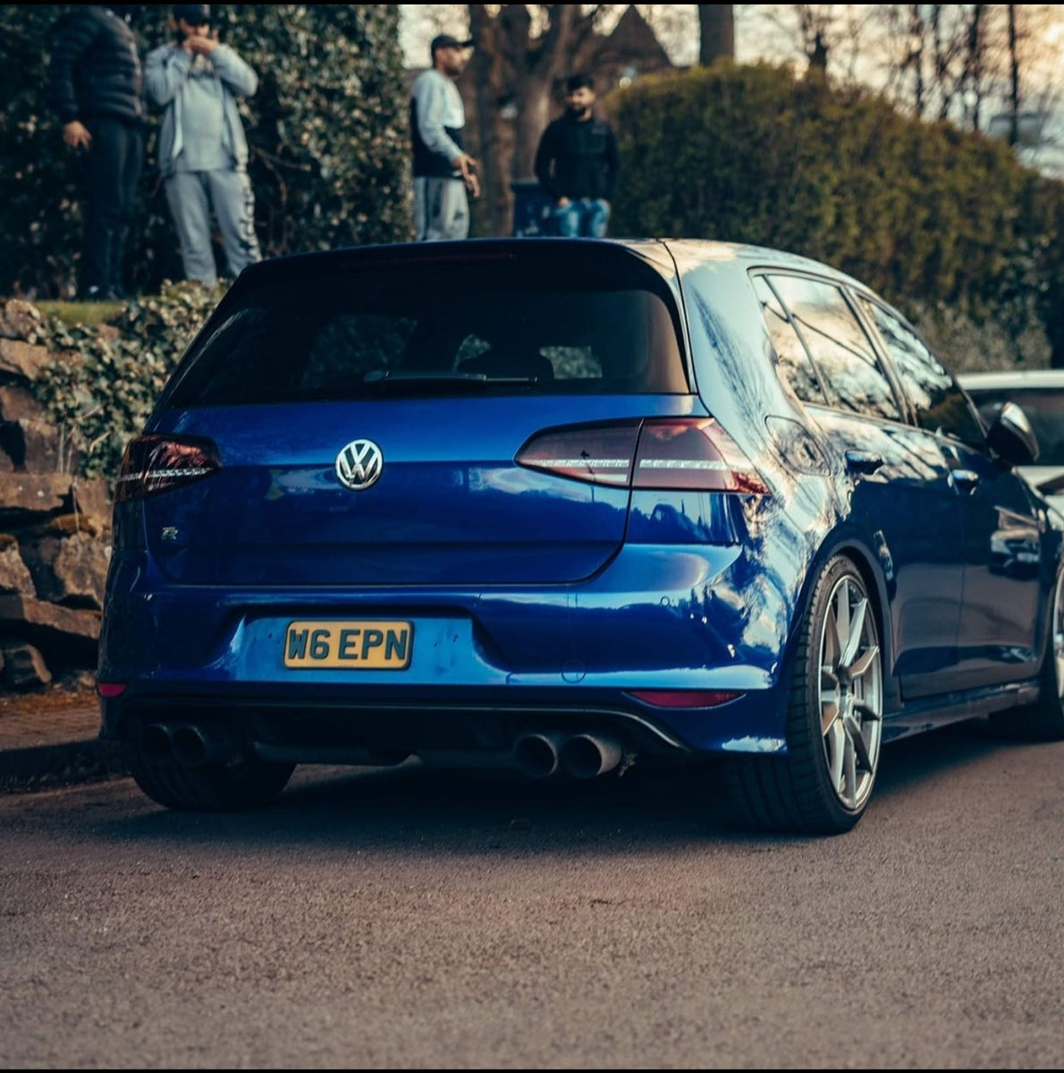 VW Golf R with some weapon 4D plates – Crystal Plates