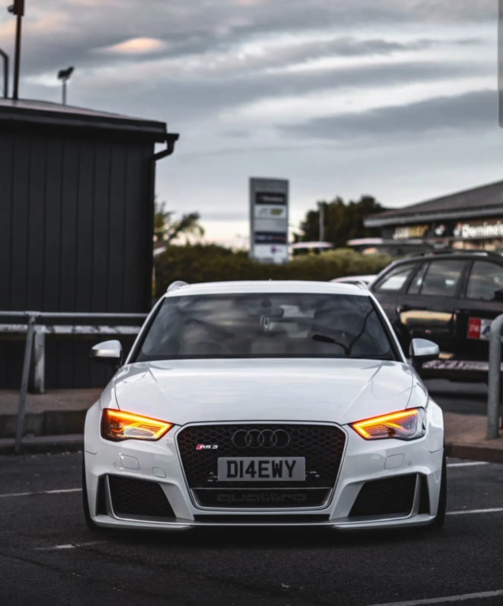 Audi RS3 with some tinted 3D gel plates – Crystal Plates