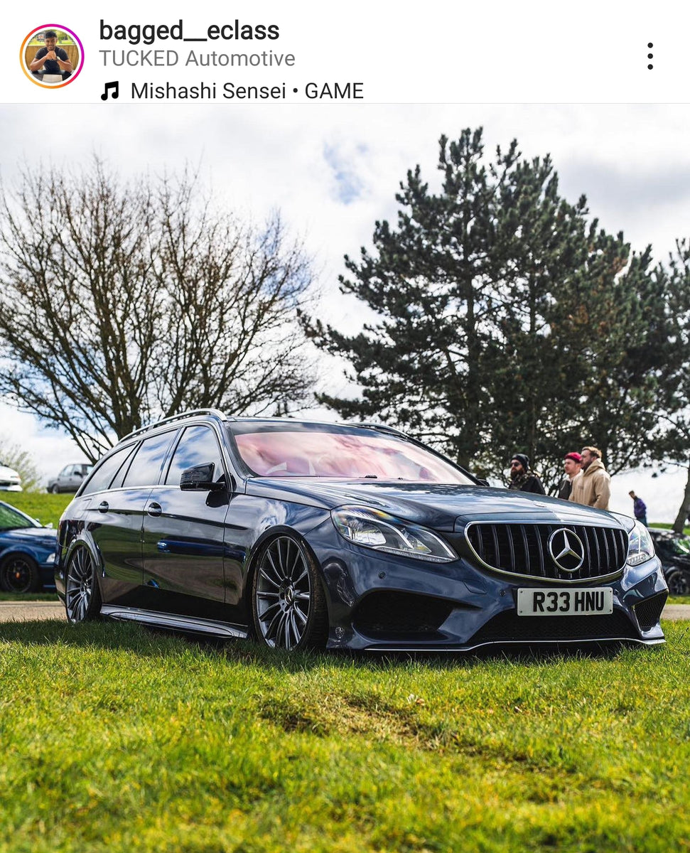 Mercedes bagged E Class Estate with some 3D gel plates – Crystal Plates