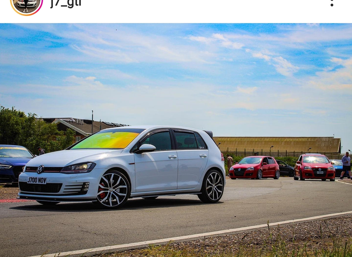 MK7 VW Golf GTI with some short 4D plates – Crystal Plates