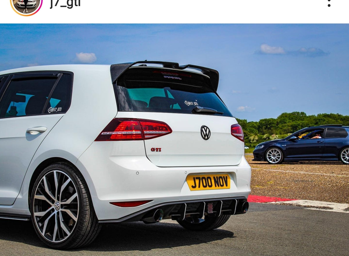 VW Golf GTI with some short 4D plates – Crystal Plates